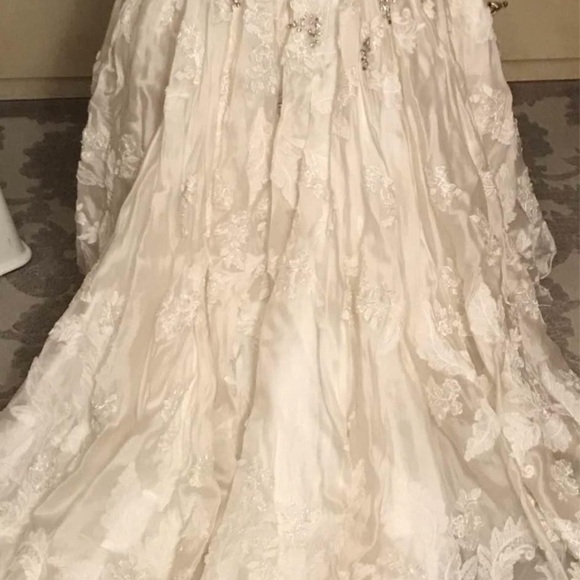 Stephen Yearick | Dresses | Stephen Yearick Wedding Dress | Poshmark